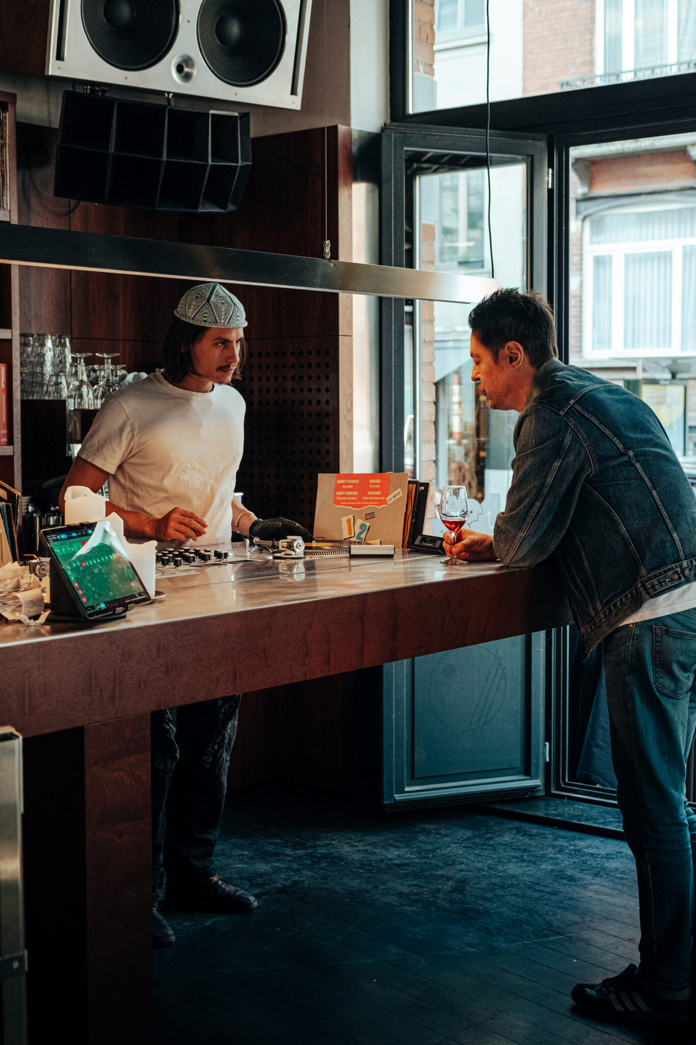 BoaBoa Records Café | Sound in.Time out